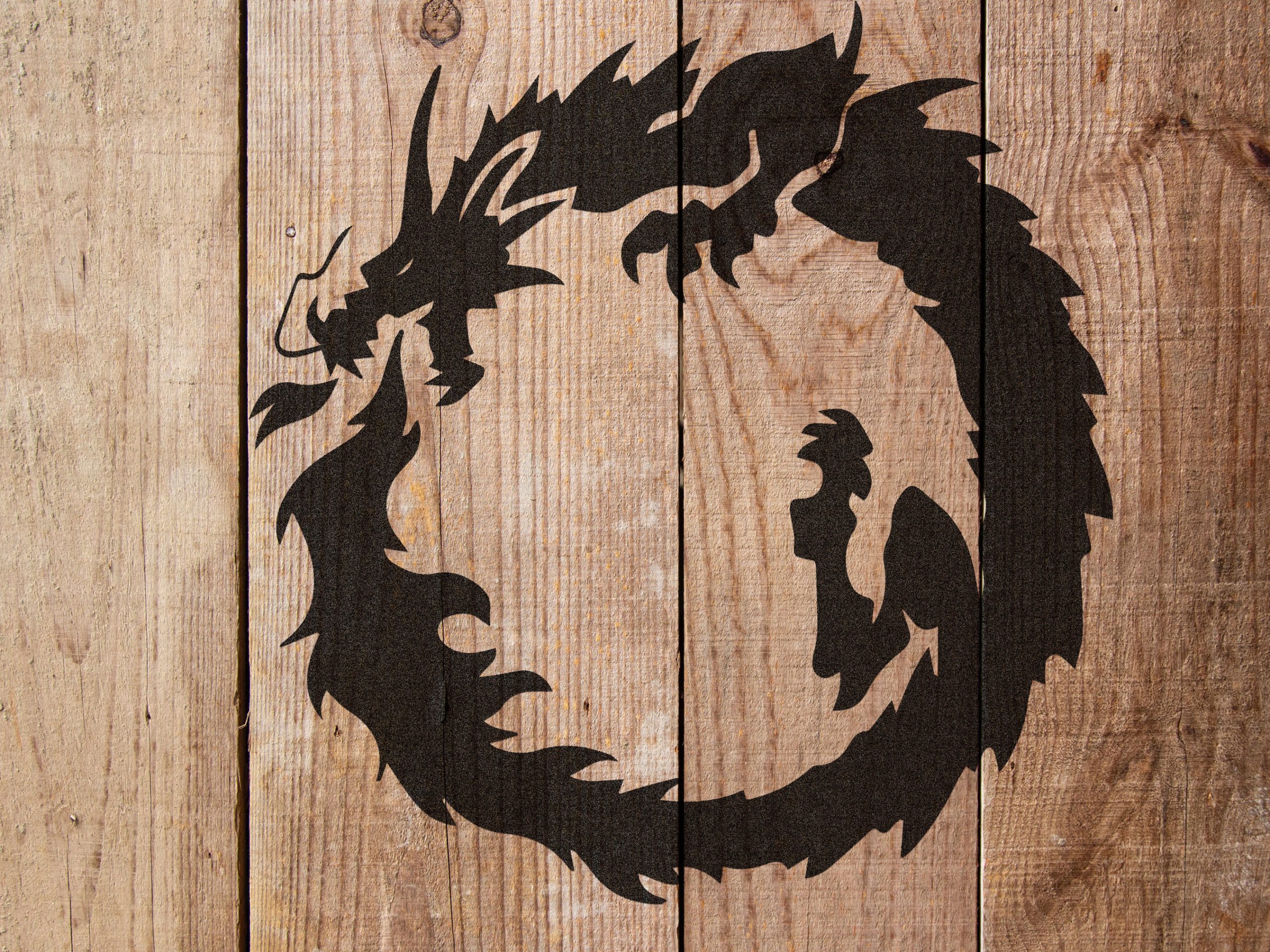 Dragon Circle Stencil - Art and Wall Stencil - Stencil Giant