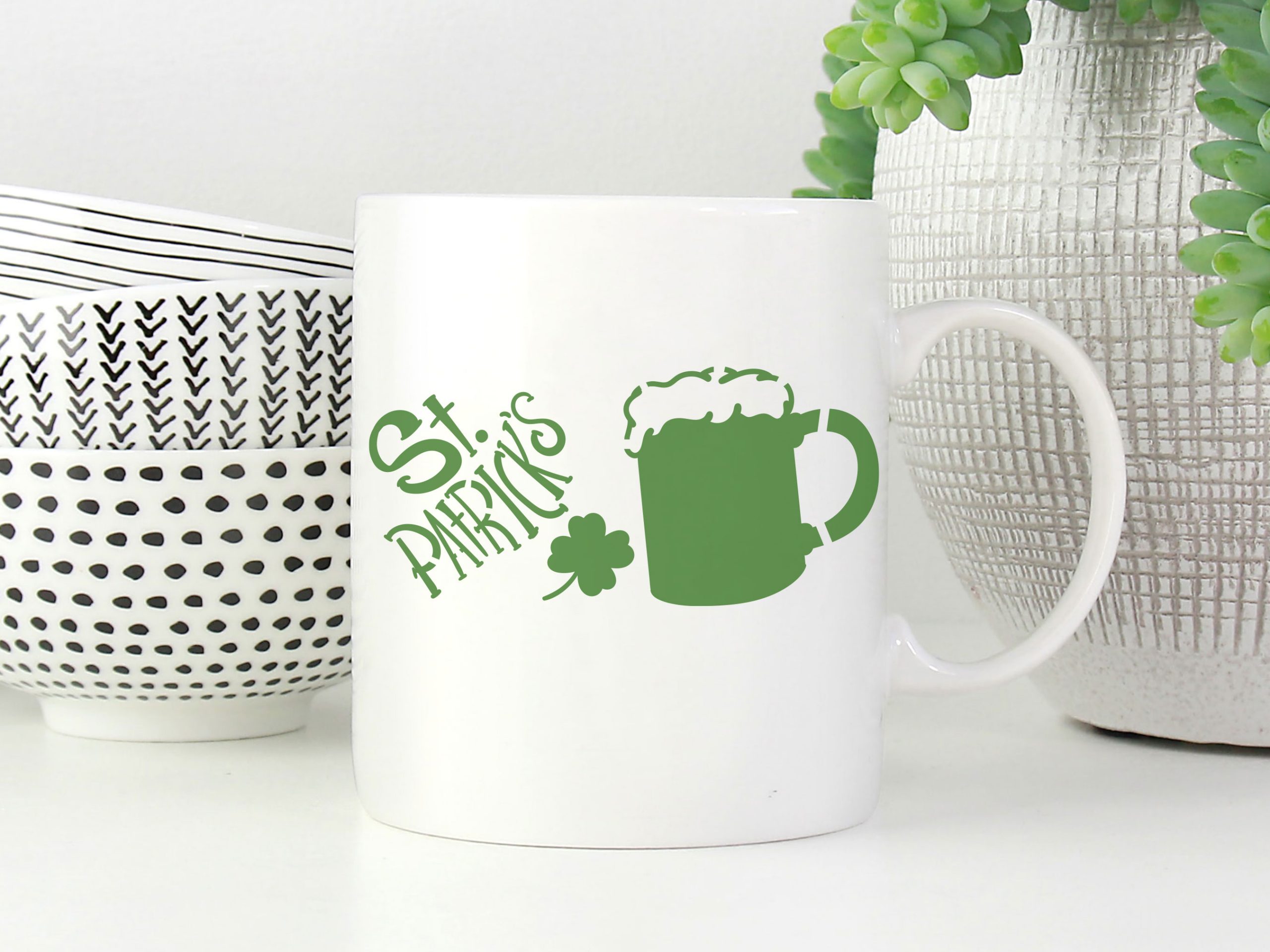 St Patrick's Day Beer Stencil - Art and Wall Stencil - Stencil Giant